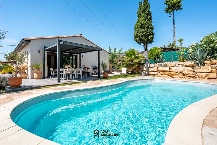 Maison 4 pièces à vendre à Uzès