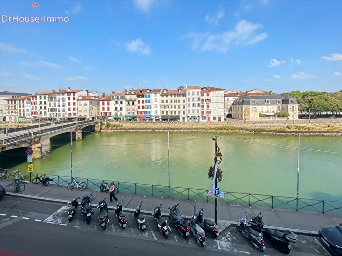 Appartement 3 pièces à BayonneBayonaBaiona, Centre-ville, Hôtel de Ville, à vendre