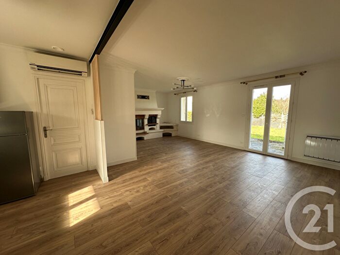 Maison à louer - Puygouzon - 4 pièces - 3 chambres