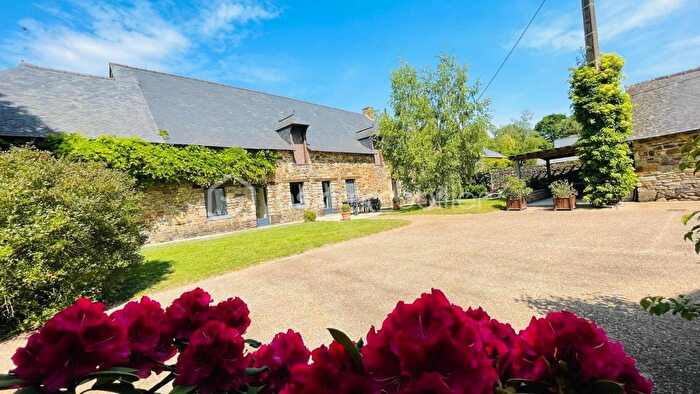 Maison à vendre - Marcillé-Robert - 7 pièces - 4 chambres