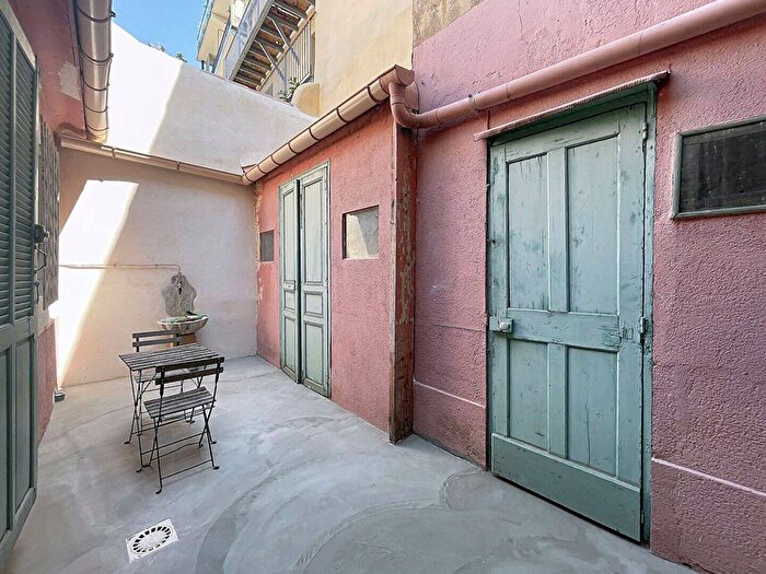 Appartement 2 pièces à Centre Ville, Aix-en-Provence, à louer