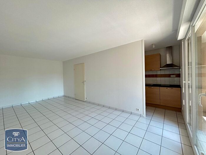 Laval, Les Pommeraies : Appartement 2 pièces à louer