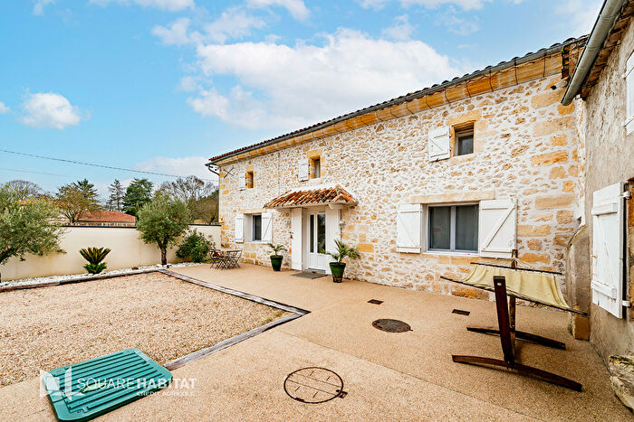 Maison à vendre - Pujols - 6 pièces - 3 chambres