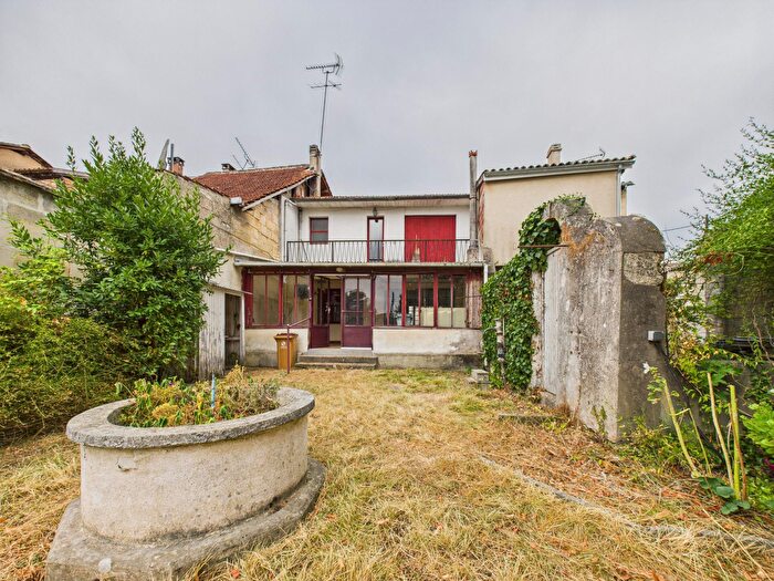 Maison à vendre - Guîtres - 4 pièces - 3 chambres