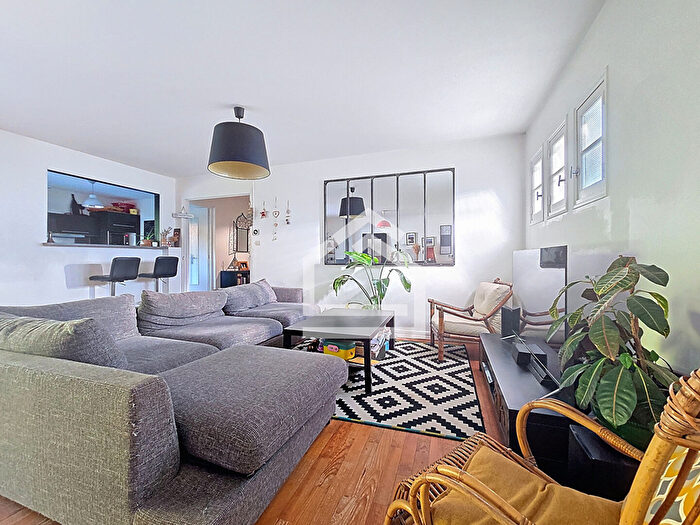 Maison à vendre - Mérignac - 6 pièces - 5 chambres