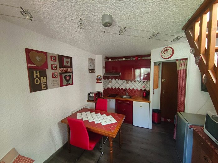 Appartement 2 pièces à Saint-Léger-les-Mélèzes, à vendre