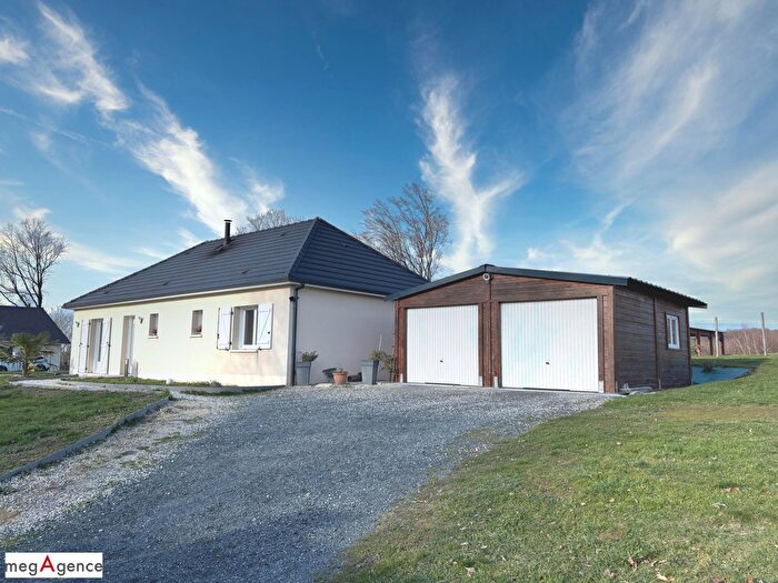 Maison à vendre - Saint-Clément - 4 pièces - 3 chambres