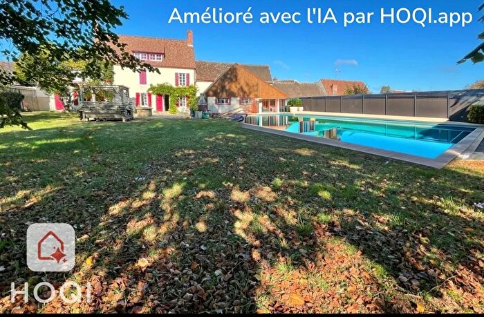 Maison à vendre - Le Luart - 8 pièces - 7 chambres