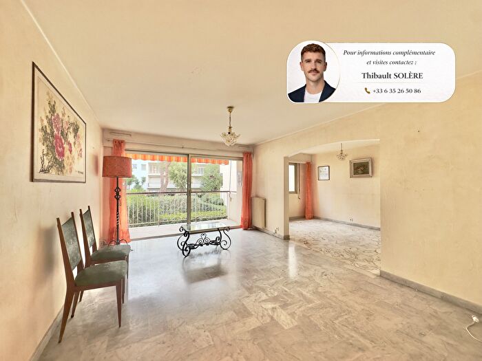 Appartement à vendre - Cagnes-sur-Mer, Le Cros de Cagnes, Les Vespins - 4 pièces - 3 chambres