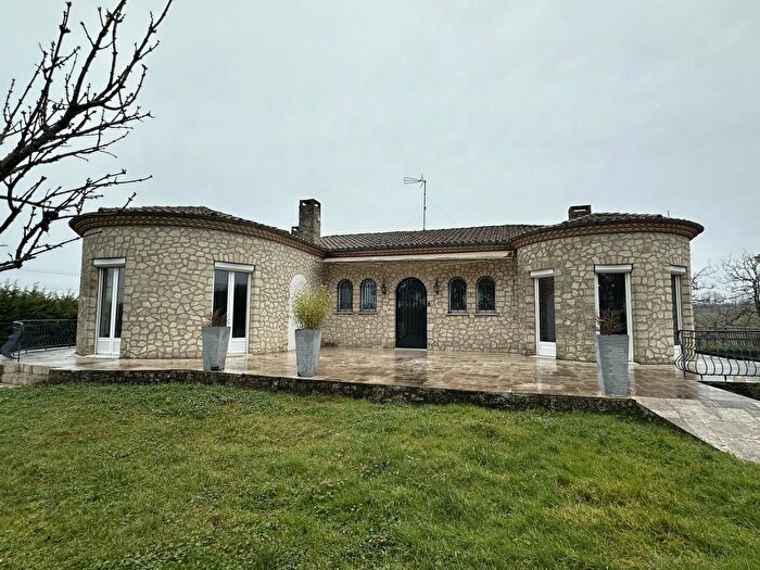 Maison à vendre - Sainte-Foy-la-Grande - 10 pièces - 6 chambres