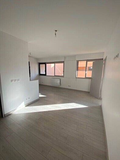 Appartement à louer - Coste Chaude-Mauveou, La Seyne-sur-Mer - 2 pièces - 1 chambre