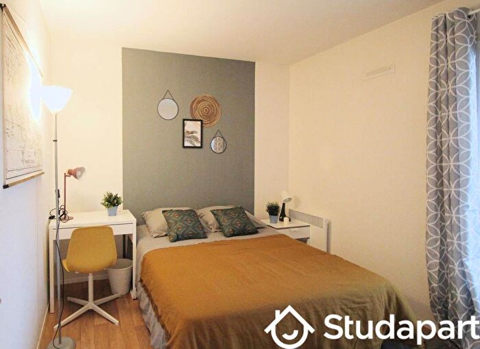 Appartement 1 pièce à louer - Maurice Ravel, Levallois-Perret