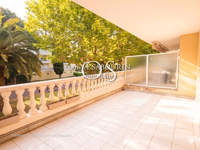 Appartement 3 pièces à vendre - Fréjus, Centre-ville