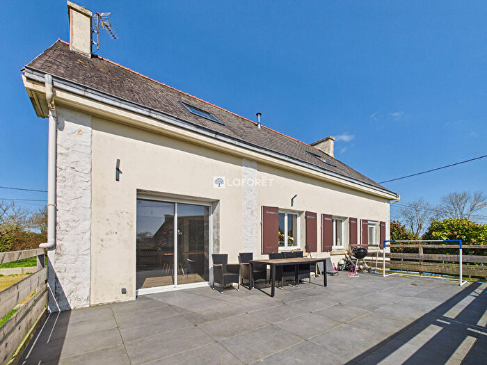 Maison à vendre - Poullan-sur-Mer - 4 pièces - 2 chambres