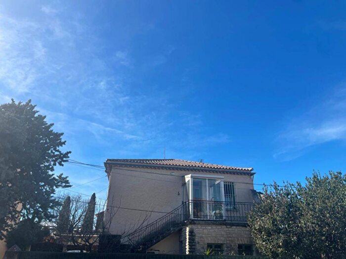 Maison à louer - Beaumes-de-Venise - 4 pièces - 3 chambres