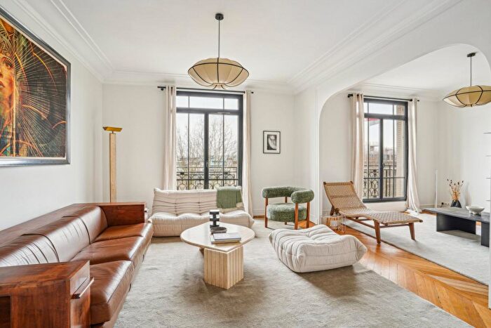 Appartement à vendre - Neuilly-sur-Seine, Parc de Neuilly - 7 pièces - 4 chambres