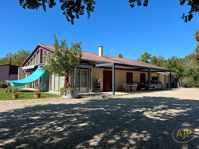 Maison à vendre - Saint-André-de-Cubzac - 5 pièces - 2 chambres