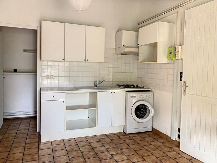 Maison à louer - Rabelais-Le Porteau, Fontenay-le-Comte - 1 pièce - 1 chambre