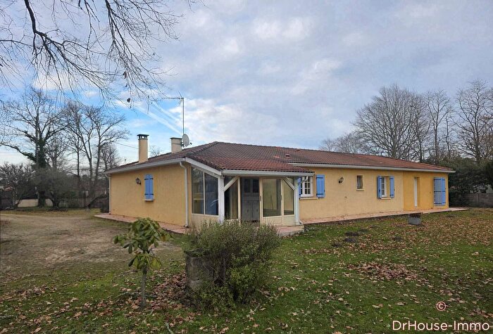 Roaillan : Maison 7 pièces à vendre