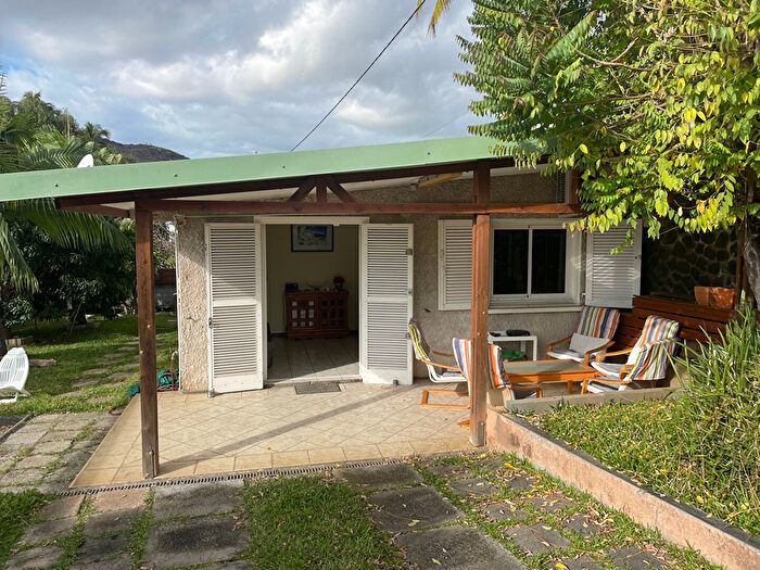 Maison à vendre - Saint-Paul, Saint-Gilles les Bains - 3 pièces - 2 chambres