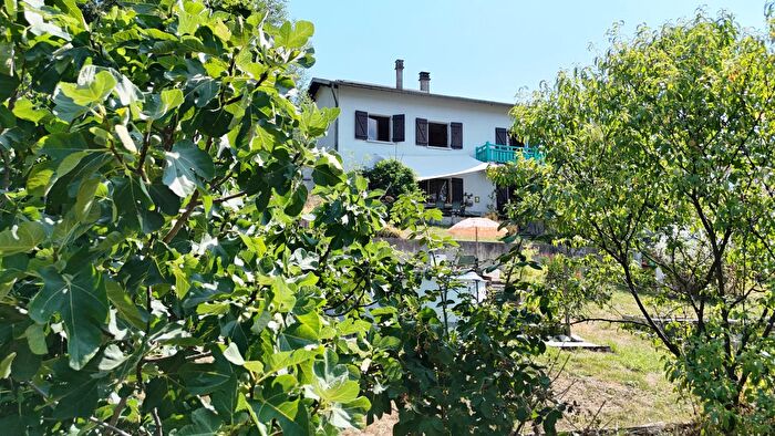 Castillon-en-Couserans : Maison 6 pièces à vendre
