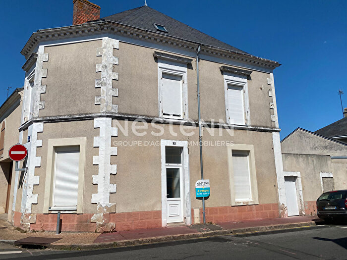 Maison à vendre - Noyen-sur-Sarthe - 6 pièces - 4 chambres