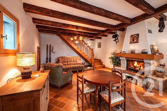 Maison à vendre - Aigueblanche - 5 pièces - 4 chambres