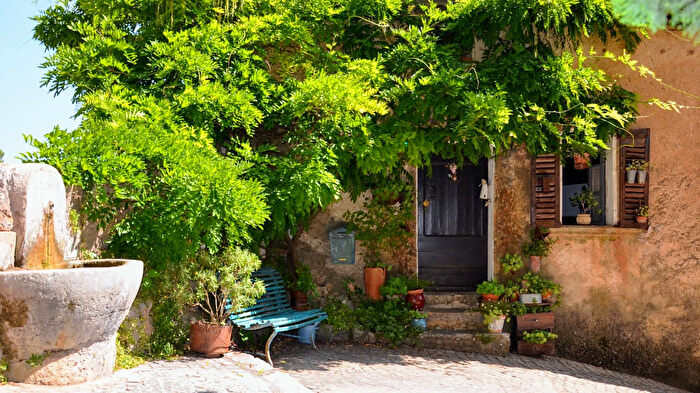 Maison 4 pièces à Tourtour, à vendre