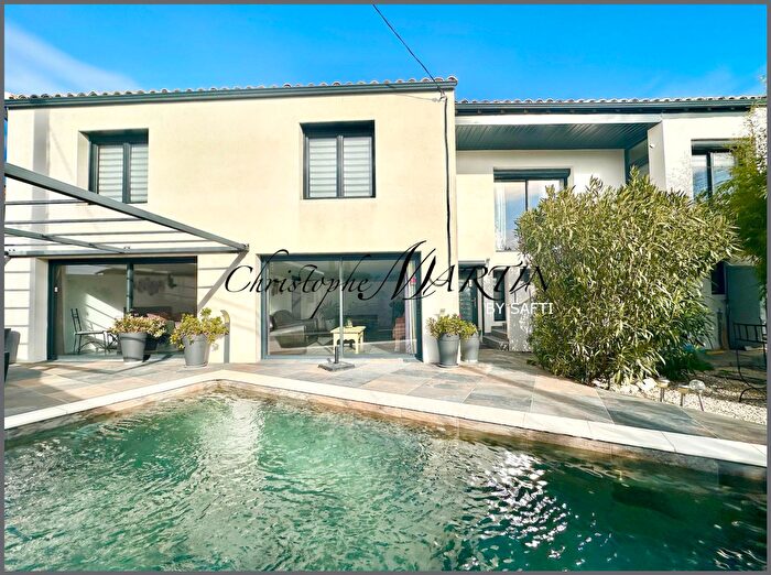 Maison à vendre - Les Angles - 8 pièces - 5 chambres