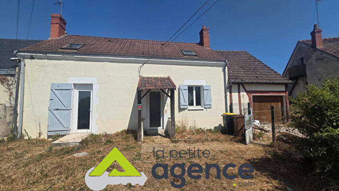 Maison 4 pièces à vendre - Vierzon, Rural
