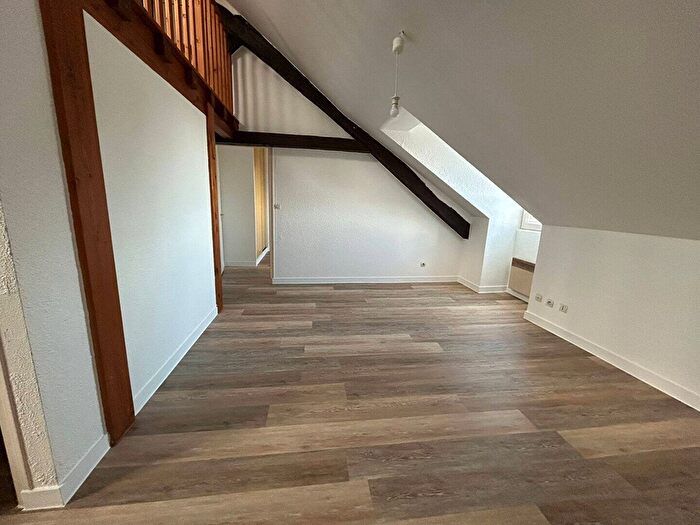 Appartement à louer - Trois Quartiers-Centre Ville, Poitiers - 2 pièces - 1 chambre