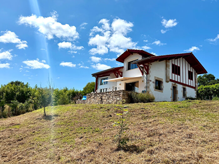 Maison 5 pièces à Halsou, à vendre