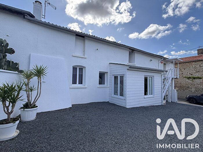 Maison 4 pièces à Morton, à vendre