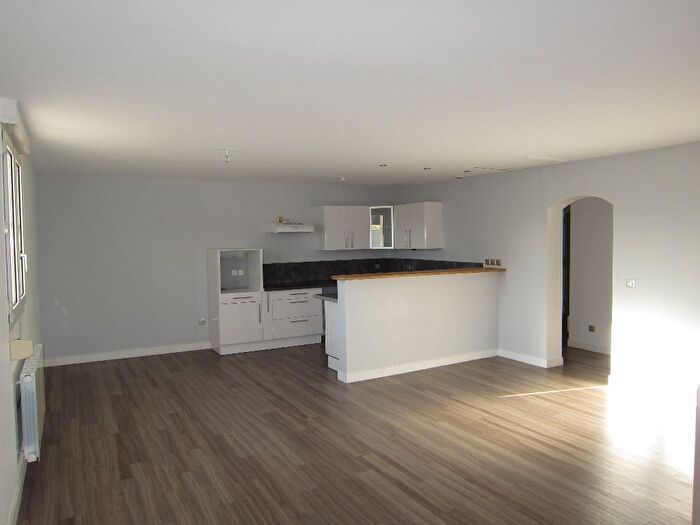 Appartement à louer - Évreux, Centre-ville - 4 pièces - 2 chambres