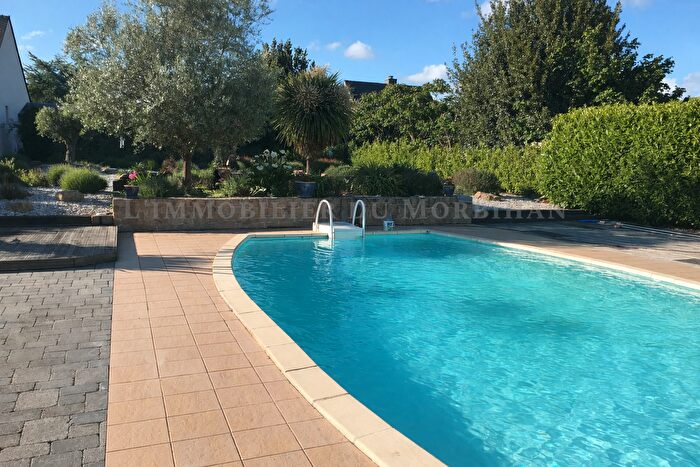 Maison à vendre - Saint-Armel - 6 pièces - 5 chambres