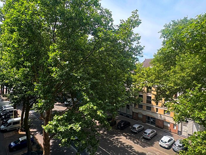 Appartement à vendre - Lille, Wazemmes - 4 pièces - 3 chambres