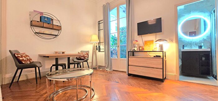 Nice, Thiers, Musicien - Appartement 1 pièce à vendre