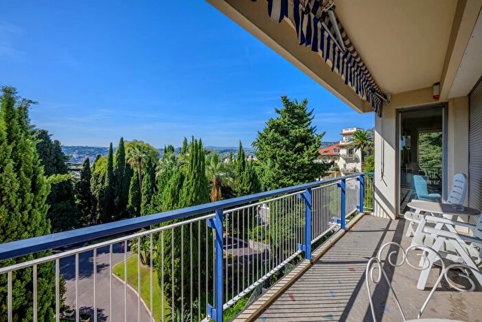 Appartement à vendre - Nice, Cimiez - 4 pièces - 2 chambres