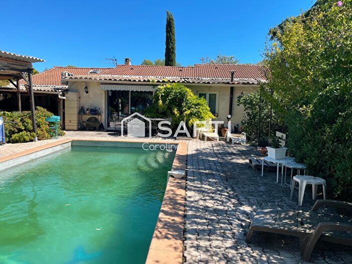 Maison à vendre - Rocbaron - 6 pièces - 4 chambres