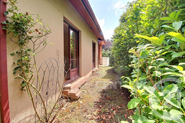 Maison à vendre - Vahl-Ebersing - 5 pièces - 3 chambres