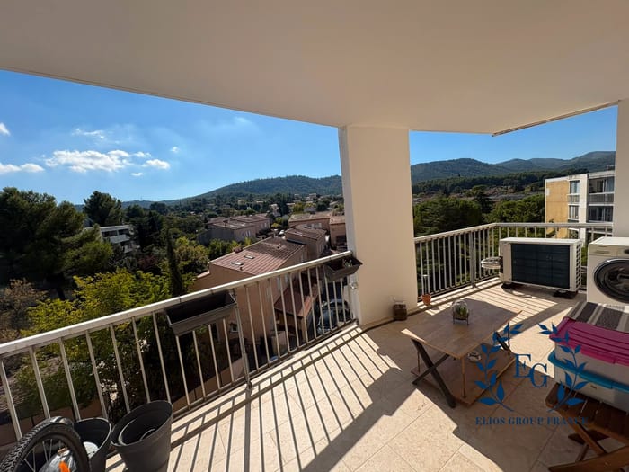 Aubagne, Longuillar, Perussone, Charrel - Appartement 4 pièces à vendre