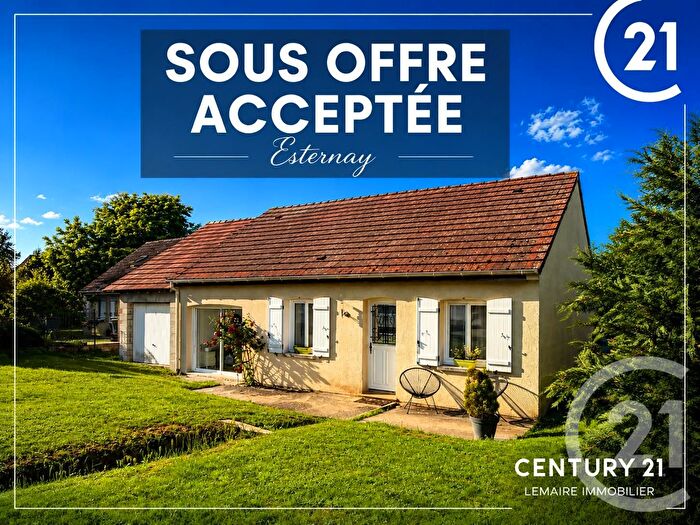 Maison 4 pièces à vendre à Esternay