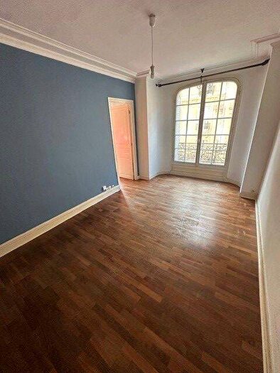 Appartement à louer - Grandes Carrières-Clichy, Paris ème arrondissement - 2 pièces - 1 chambre