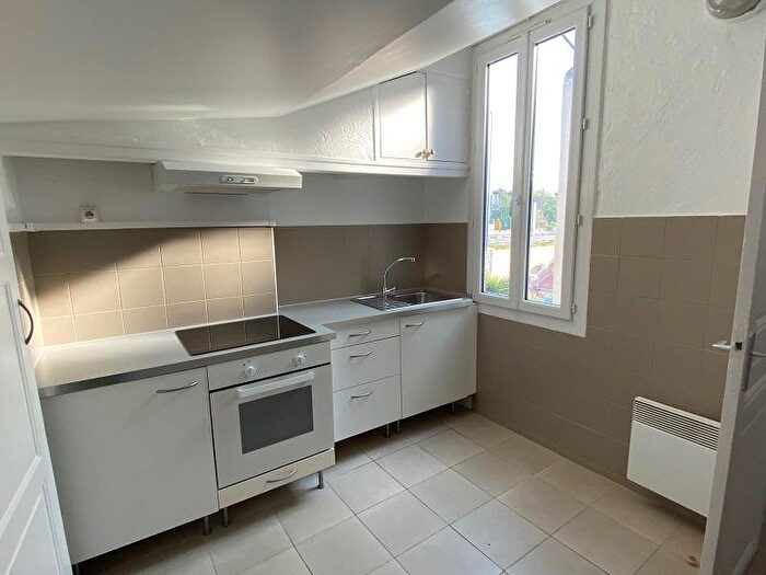Appartement 2 pièces à louer à Marseille e, La Capelette