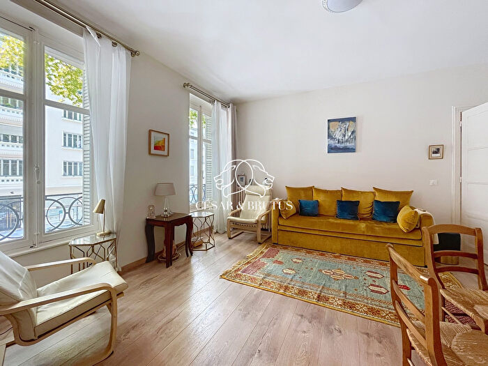 Appartement à vendre - Lyon e , Tête dOr, Vitton - 2 pièces - 1 chambre