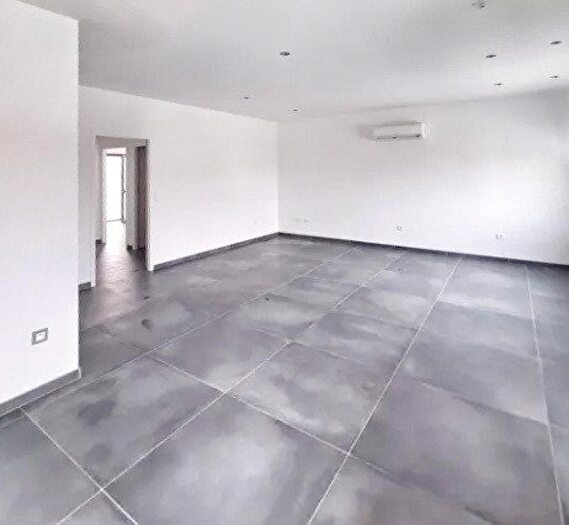Maison 3 pièces à Montroy, à vendre