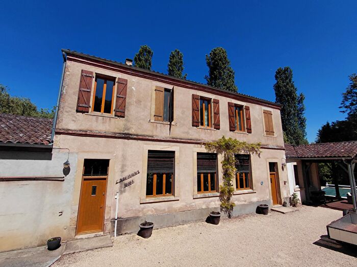Puycelsi : Maison 5 pièces à vendre