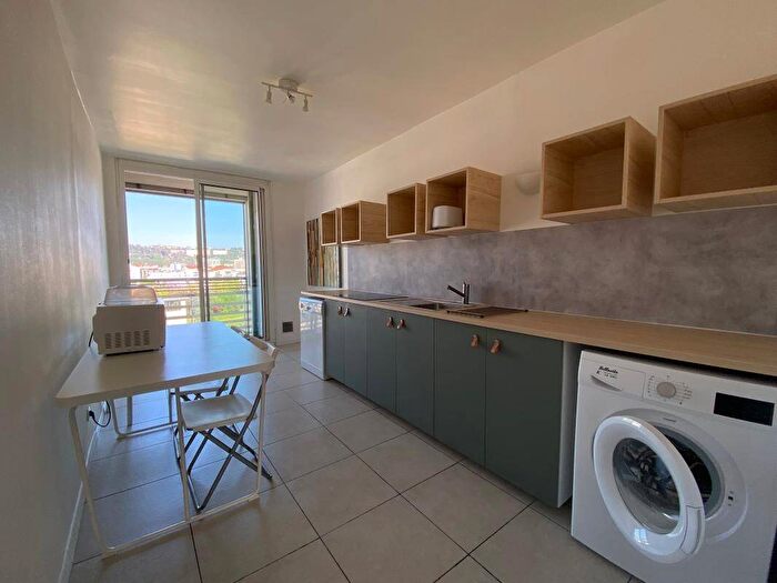 Appartement à louer - Girondins, Lyon ème arrondissement - 2 pièces - 1 chambre