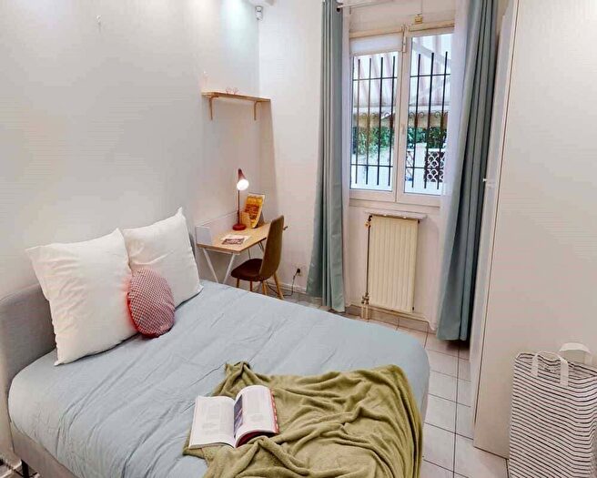 Voltaire-Grésillons, Asnières-sur-Seine : Appartement 1 pièce à louer