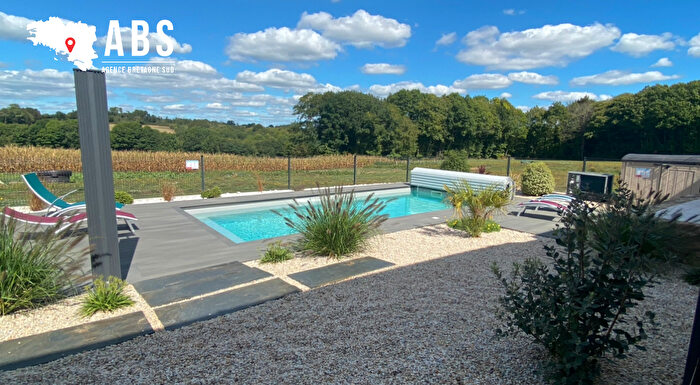 Maison à vendre - Péaule - 8 pièces - 6 chambres